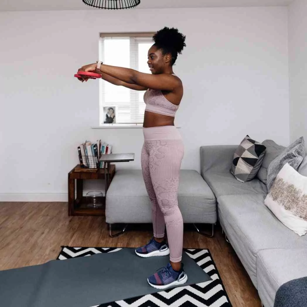 3 Exercises to Strengthen Your Arms, Shoulders & Core - keep it simpElle