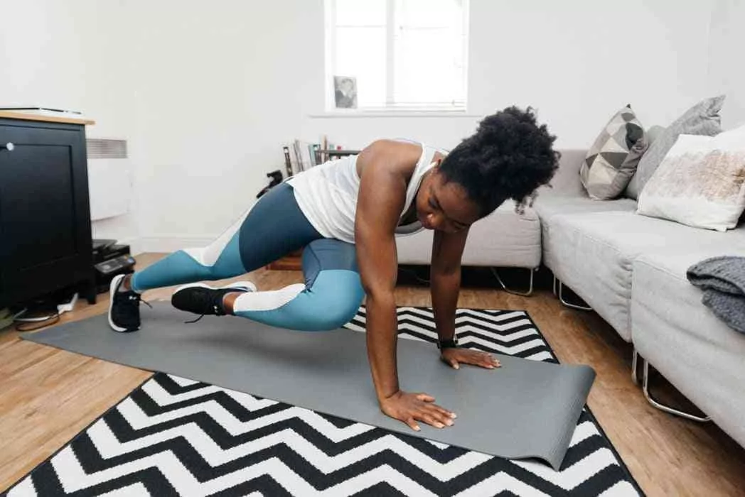 3 Advanced Core Exercises To Progress Plank - keep it simpElle