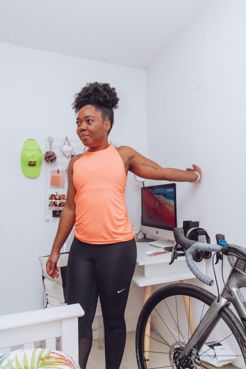 Quick Desk Stretches For Neck, Shoulders & Back - keep it simpElle