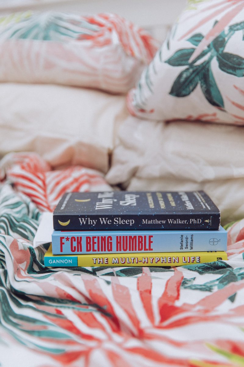 10 Must Read Books For 2025 - keep it simpElle