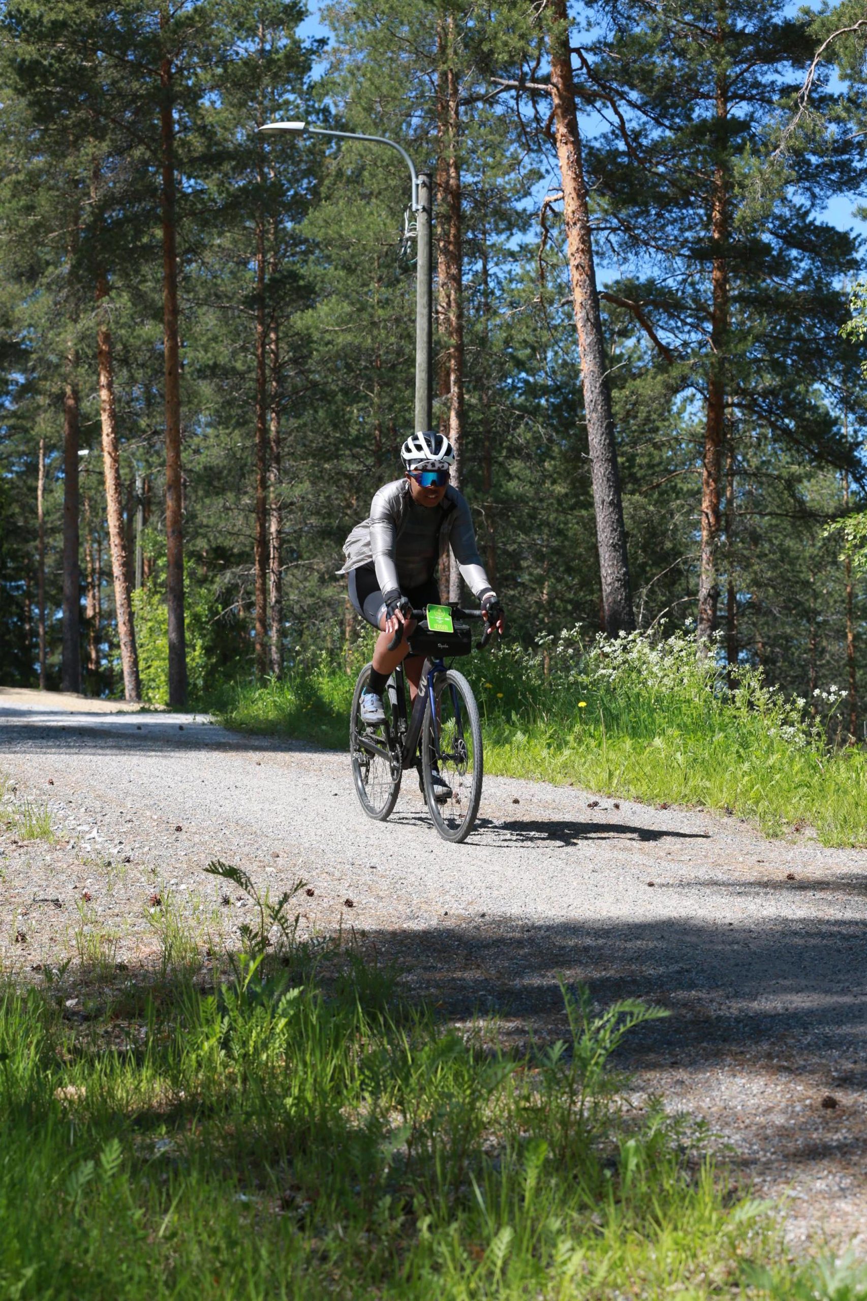 FNLD GRVL Review - The Forest Route, 2023 - keep it simpElle