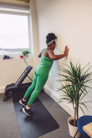 Perfect Form: How To Do Wall Push Ups (& Variations) - keep it simpElle
