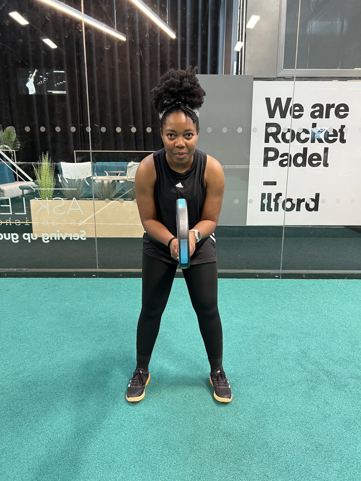 What To Wear For Padel Tennis (Including Best Shoes) - keep it simpElle