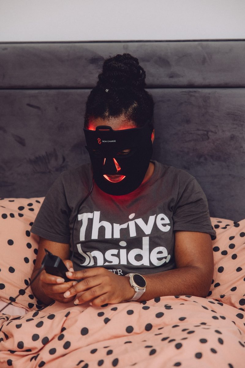 Bon Charge Face Mask Review | Red Light Therapy - keep it simpElle