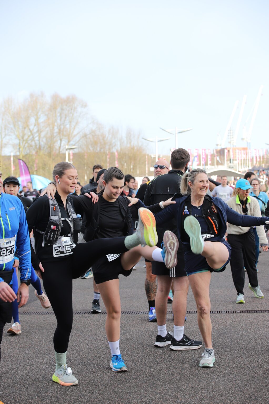 Dynamic Warm Up for Runners: 13 Drills You Can Do - Physicgenics